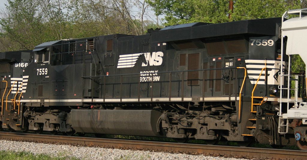 NS 7559